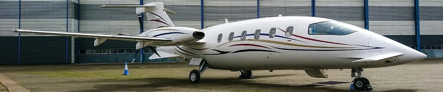 Piaggio Avanti P180