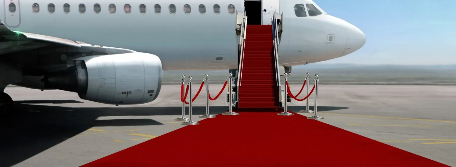 La evolución del jet set de los famosos: Pasado, presente y futuro