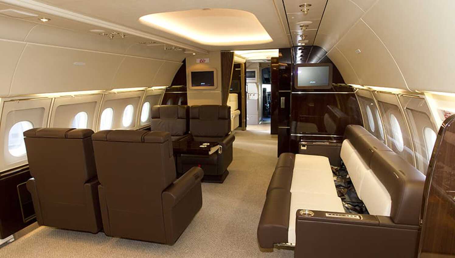 Charter a Airbus ACJ318 VIP Airliner