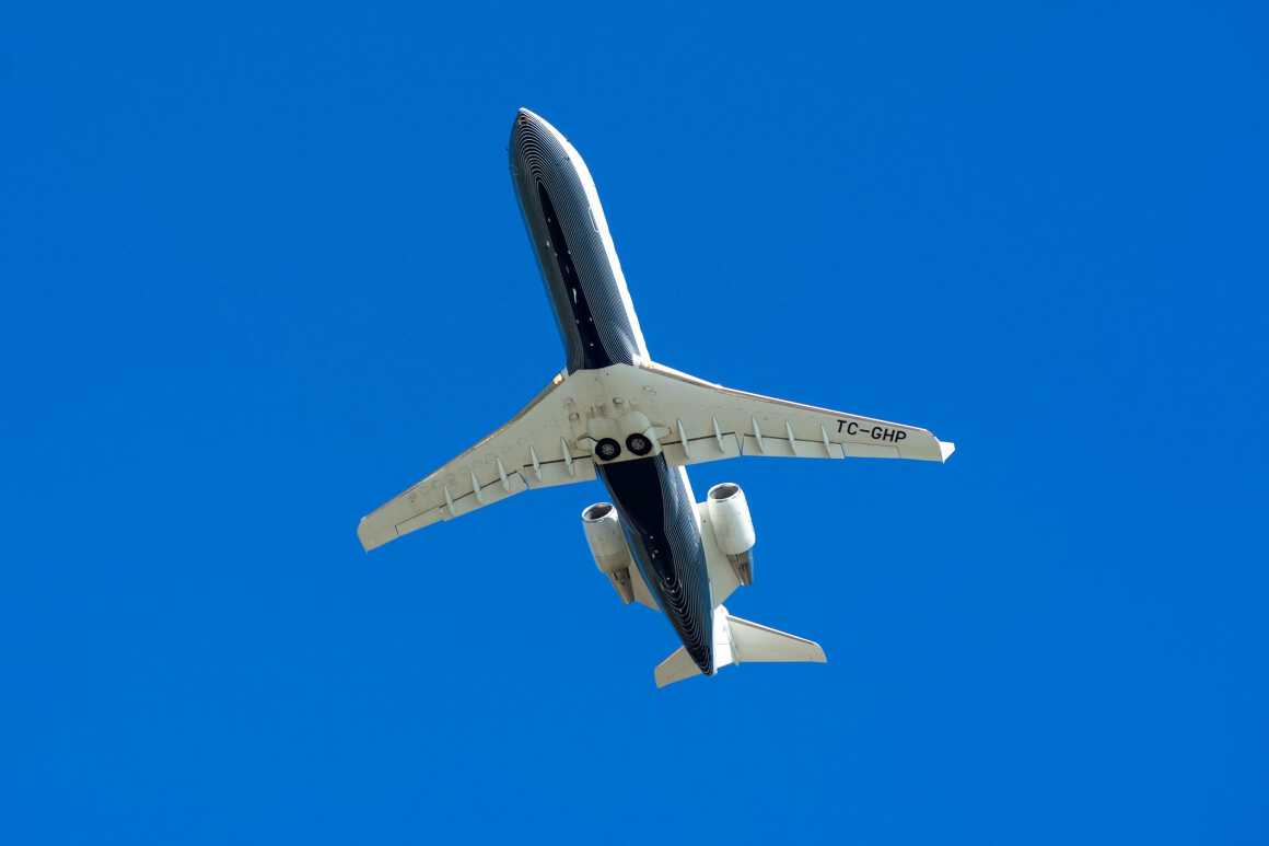 Bombardier Challenger 850 para vuelos privados