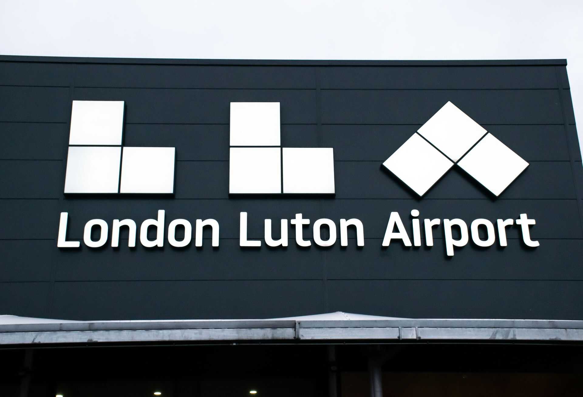 Private Jet Experience at London Luton Airport (LTN)
