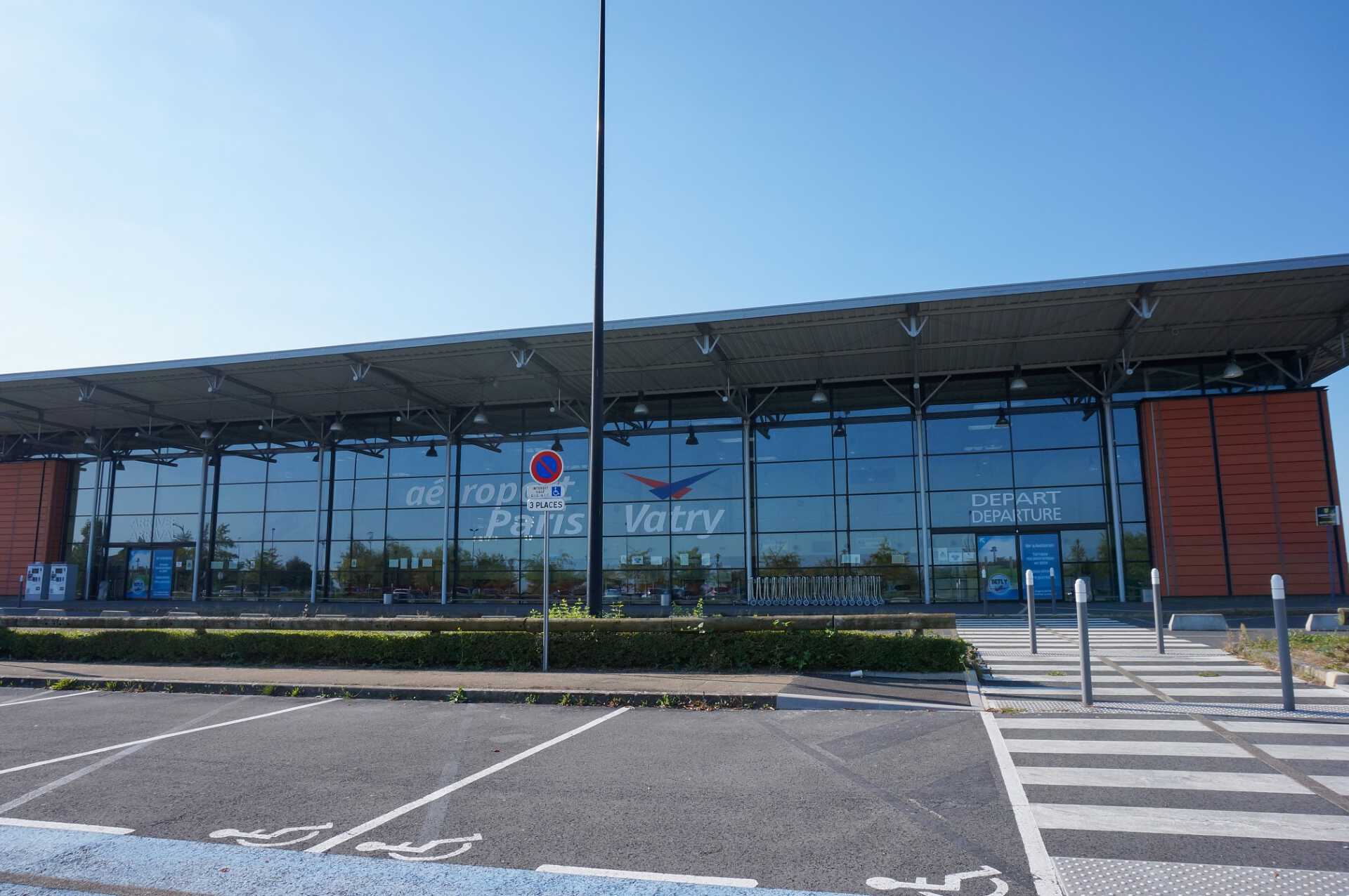 Private Jet from / to Paris-Vatry Airport (XCR)