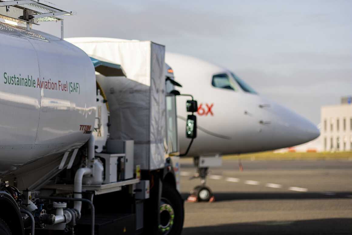What is SAF (Sustainable Aviation Fuel)?